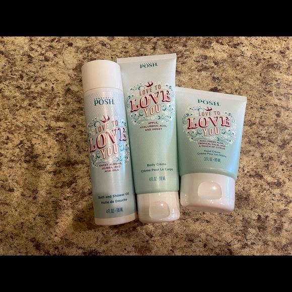 Perfectly Posh | Skincare | Bundleset | Poshmark